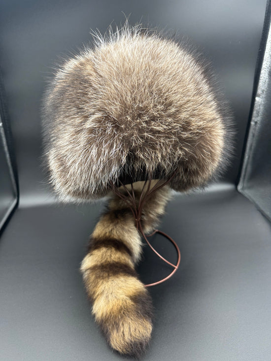 Coon Skin Cap – New England Naturals